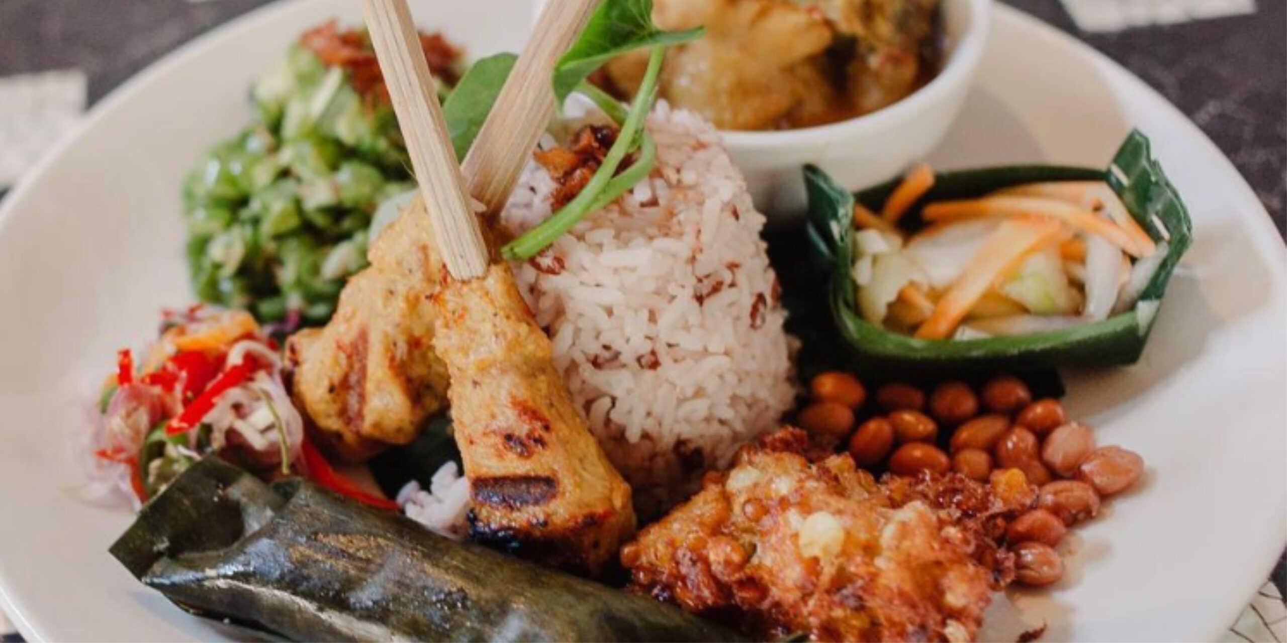 Must-Try Local-Favorites Restaurants in Ubud - Insight Bali