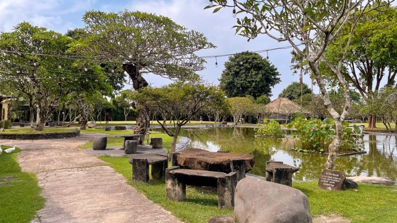 Greeting the Sunset at Istana Taman Jepun - Insight Bali